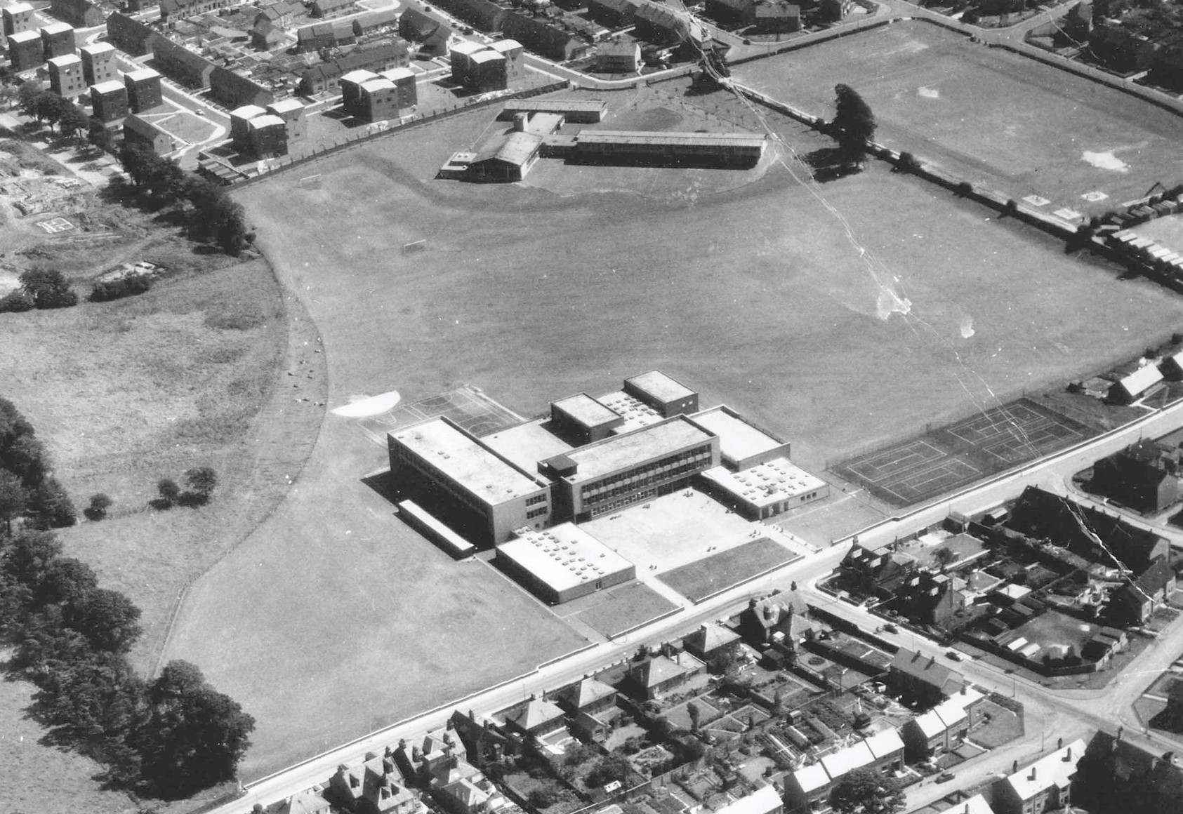 Falkirk High School III (1961-2009) – Falkirk Local History Society